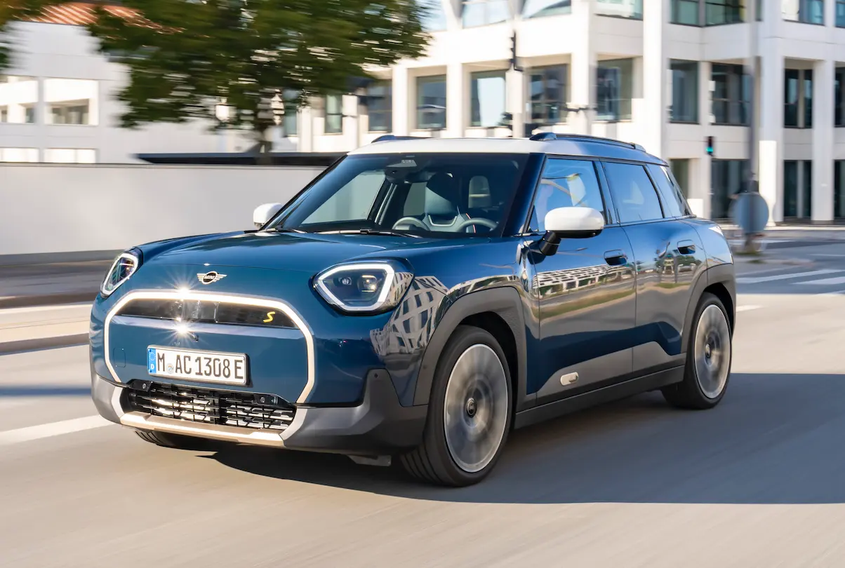 Mini Aceman review - Business Car