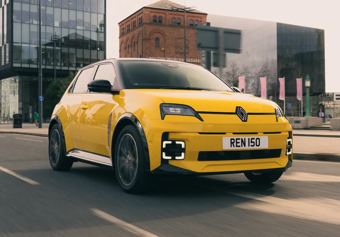 Renault 5 E-Tech 40kWh review - Business Car