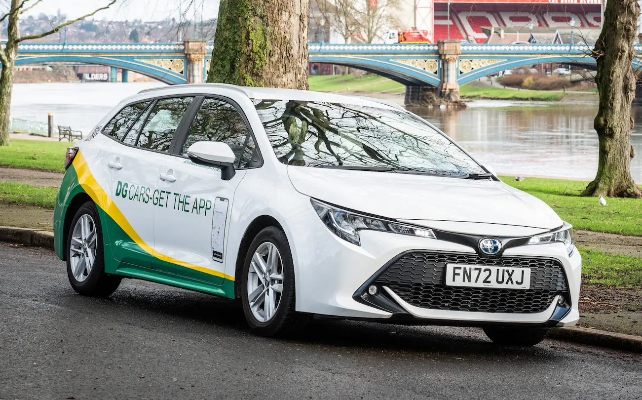 Teletrac Navman secures DG Private Hire fleet deal - Business Car